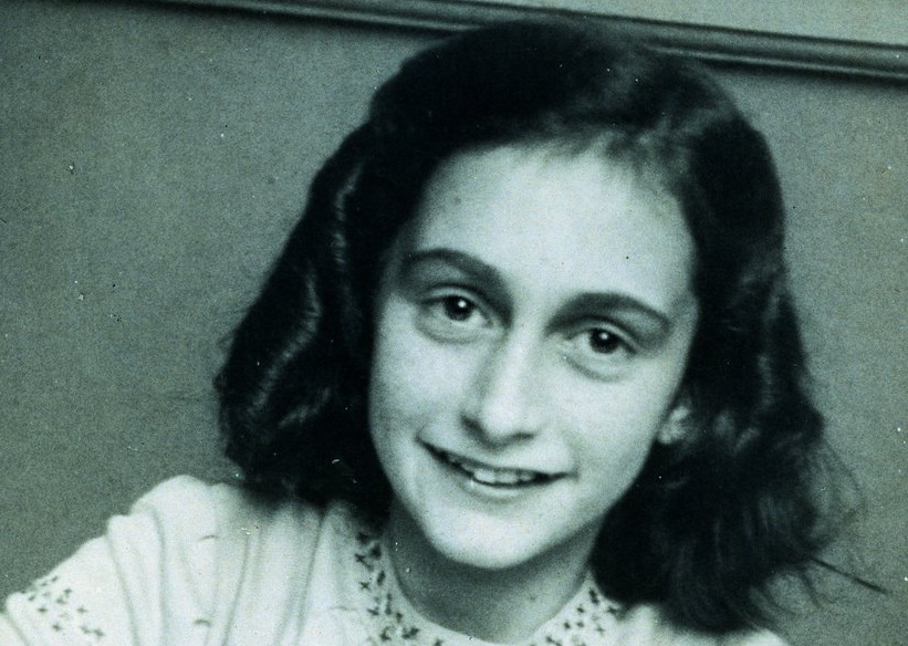 Anna Frank, ancora viva nel suo diario, avrebbe avuto 90 anni