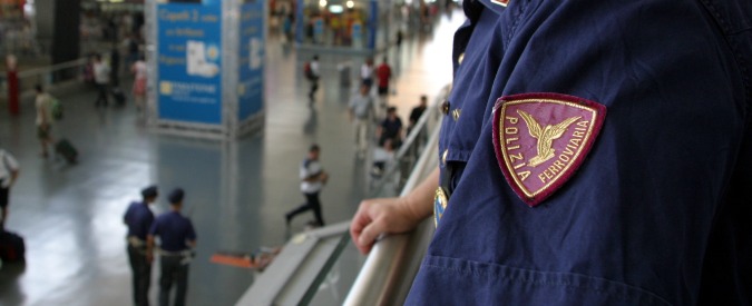 Operazione della Polfer in 22 stazioni campane, identificazioni e ...